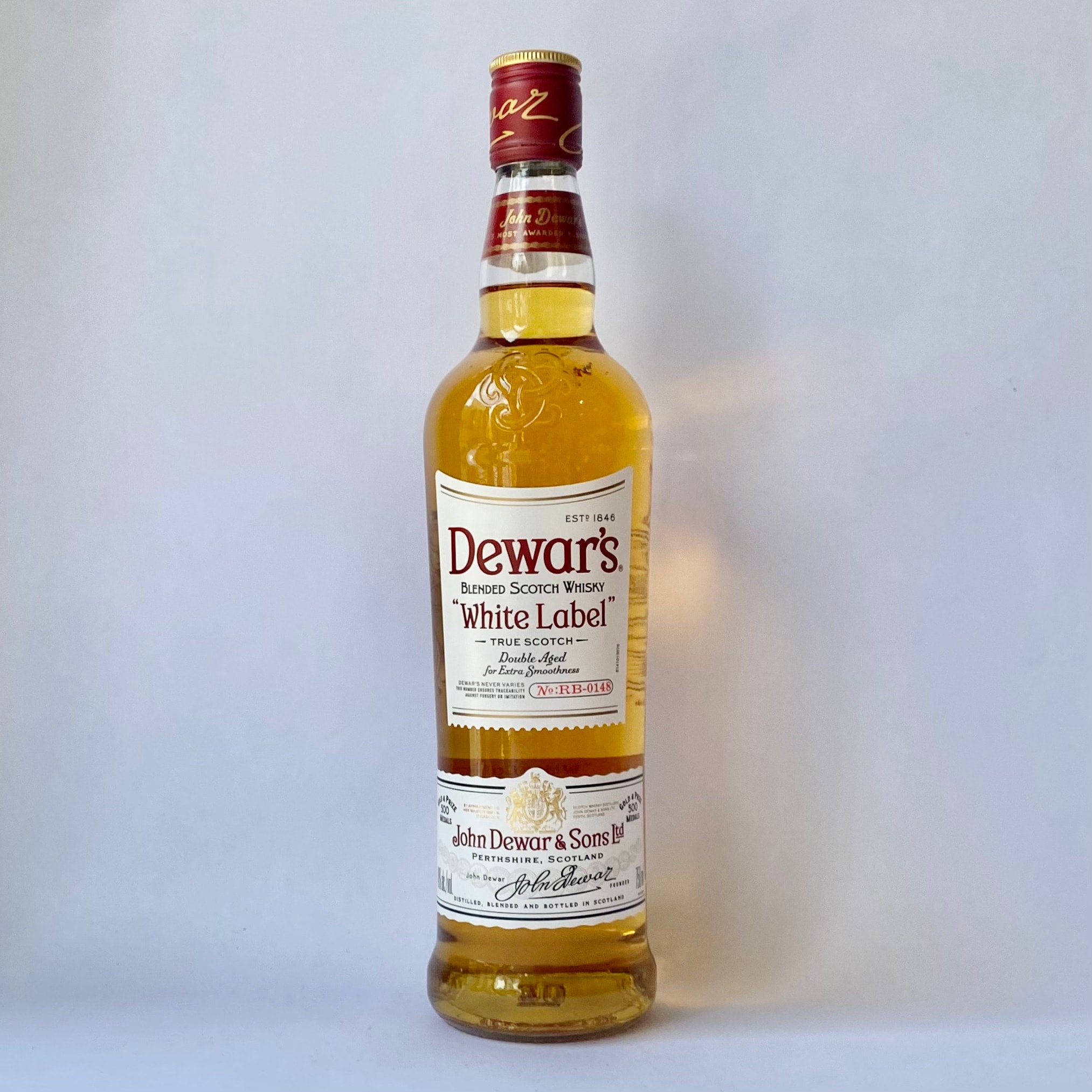 Dewar’s Blended Scotch Whisky ‘White Label’ (Scotland) 750ml | Frankly ...